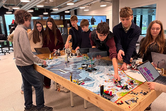 Compétition LEGO League Le Rosey | Institut Le Rosey