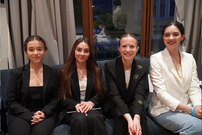 Mock Trial | Institut Le Rosey